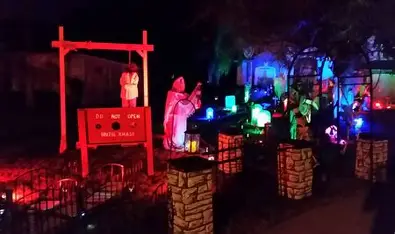 Spooky Halloween Bounce House Ideas for Apopka Parties - Too The Moon ...